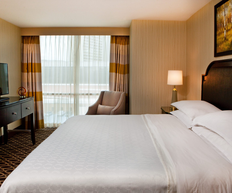 Executive Suite | Atlanta Hotel Suites | Courtland Grand